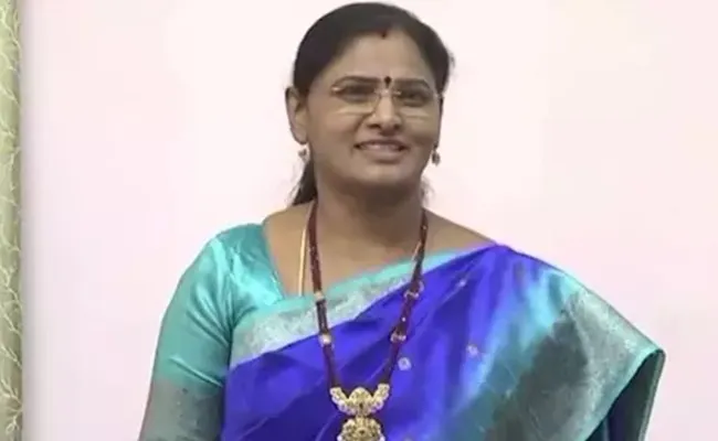 Naidu govt sacks AP Mahila Commission chief - Great Andhra