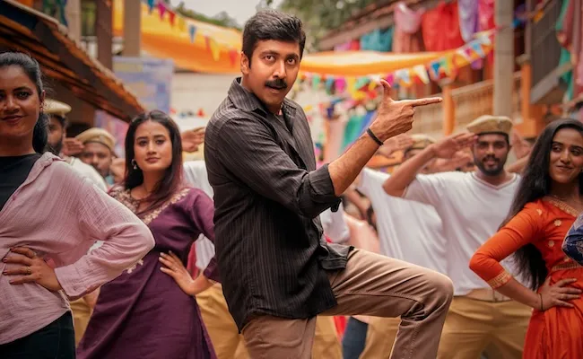 Tata Song: Vadde Naveen's Dynamic Dance Moves - Great Andhra