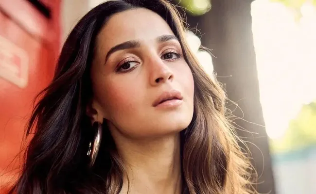 Alia Bhatt confirmed to play an 'alpha killer' in 'Alpha' - Great Andhra